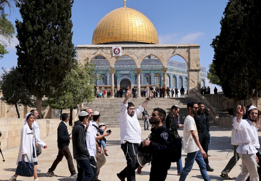 Settlers Storm Al-Aqsa Mosque - Sada News Agency