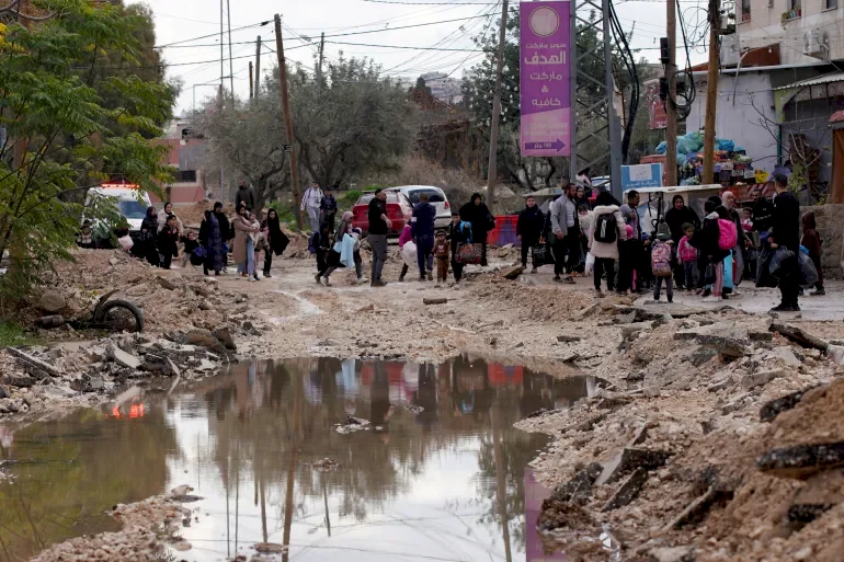 OCHA: Settlers Displaced 100 Palestinian Families in the West Bank Over ...