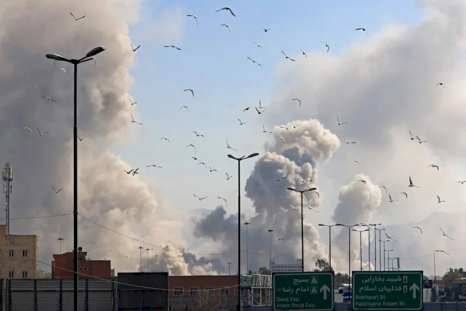 Clive Crook: Iran War Raises Risks to the U.S. Economy to Acute Level ...